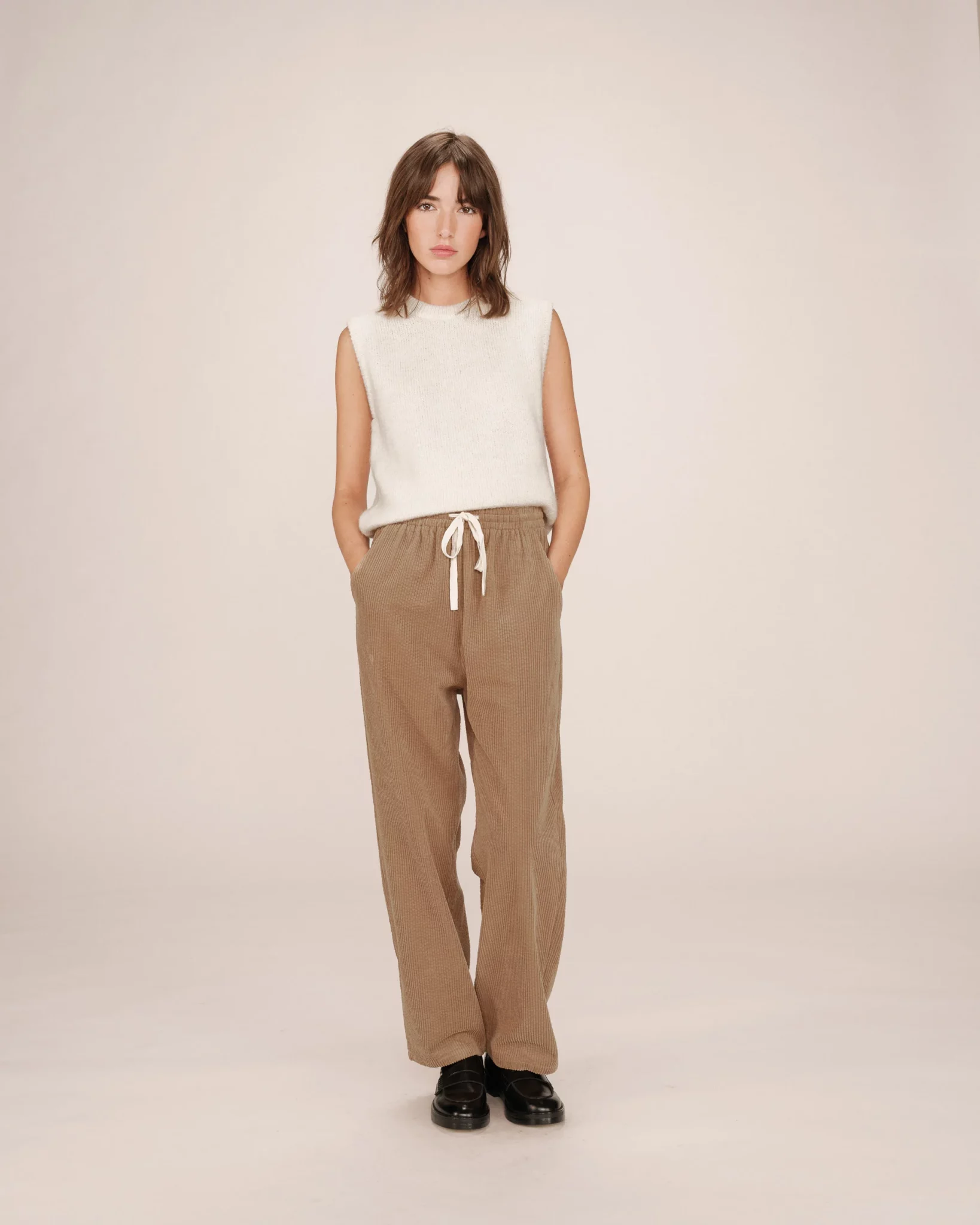 Grace & Mila Liberty Corduroy Pants Greige - Aukia